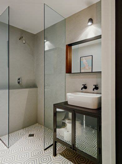 18 Inspiring Walk In Showers For Small Bathrooms Small Bathroom