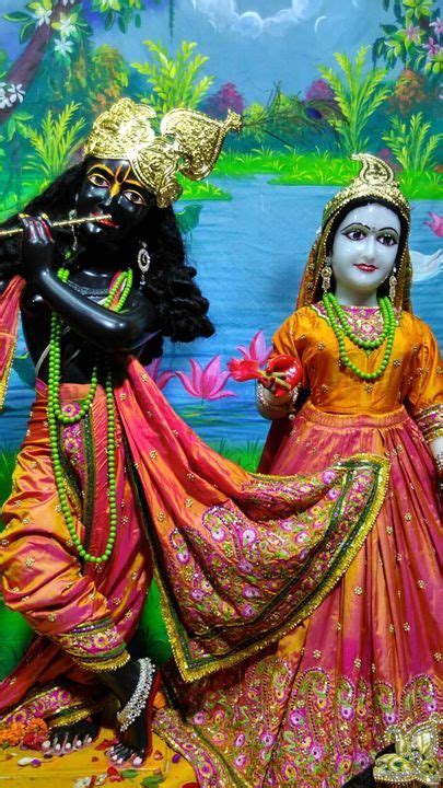 29 Jul 2017 शर शर रध मधव मगल आरत दरशन radha krishna Prabhupada