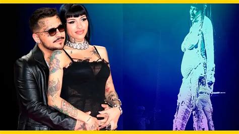 Cazzu y Nodal serán papás Así mostró su pancita de embarazo Shows
