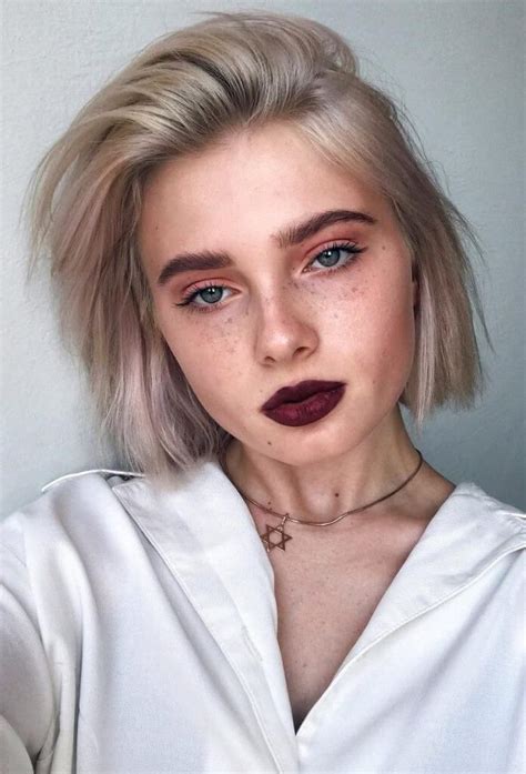 35 Edgy Hair Color Ideas To Try Right Now Ninja Cosmico Bob Haircuts