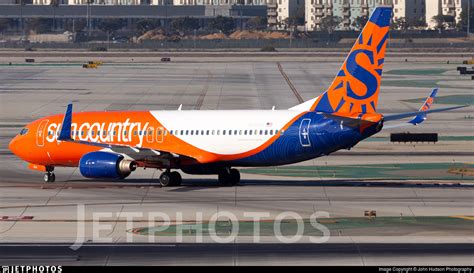 N834SY Boeing 737 8KN Sun Country Airlines John Hudson