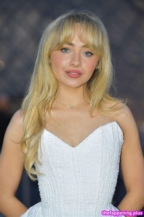 Sabrina Carpenter Bubble Sabrinacarpenter Nude Onlyfans Photo
