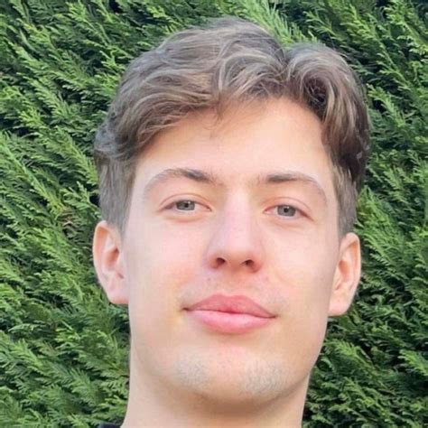 Yoan Prof de préparation bac scientifique à Dijon 20 h 1 avis