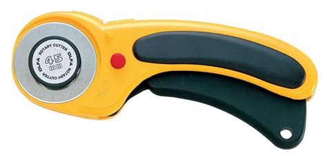 Best Rotary Cutter For Fabric In 2022 Efficient And Effective Quilting