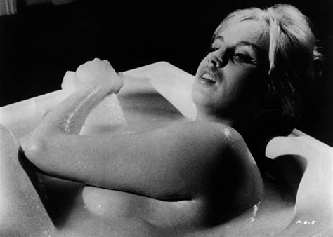 Jayne Mansfield Nude Scene Bobs And Vagene
