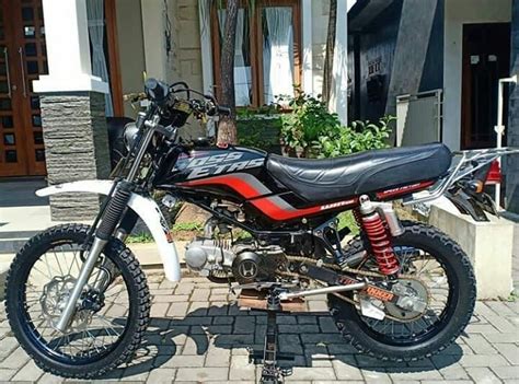 Pin By Yaya Lugila On Honda Grand Bulus Honda Honda Cub Honda Bikes