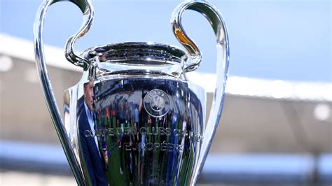 UEFA Şampiyonlar Ligi nde son 16 turunun eşleşmeleri belli oldu
