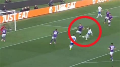 Fiorentina Lech Pozna Gole Z Meczu Ligi Konferencji Zobacz Wideo