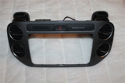 RAMKA RADIA KOSZ KRATKA VW TIGUAN WLOT POWIETRZA 11765660216