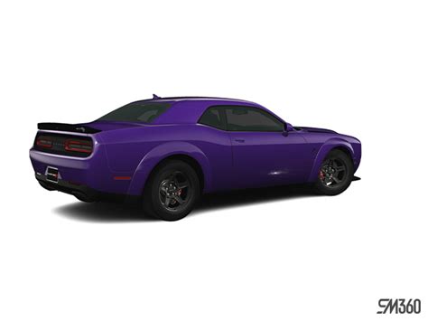 Le Dodge Challenger SRT Super Stock 2023 à Mont Tremblant Performance