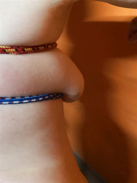 Gran pezón tig tit maduro Fotos porno de arte creativo
