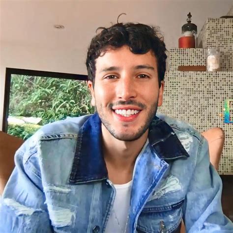 Pin de Krystyna Siemińska en Sebastian Yatra Cantantes Hombres