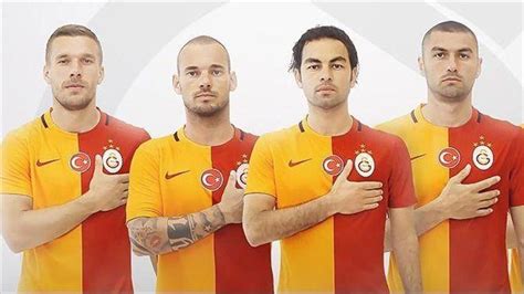 Galatasaray ın yeni sezon formaları resmen belli oldu Fanatik