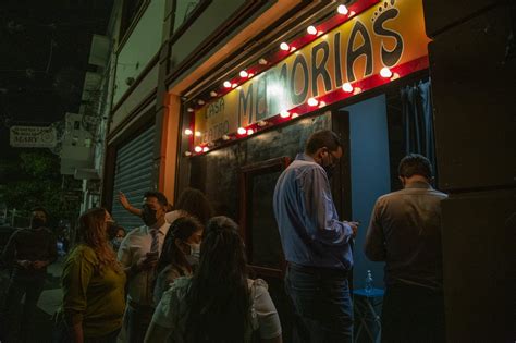 Del placer del dolor y de la vida Monólogos de la Vagina vuelve al