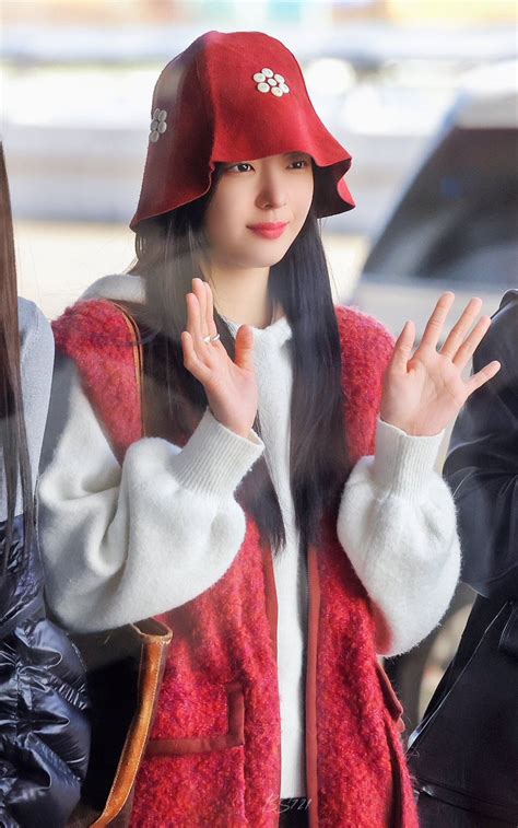LIA THAILAND on Twitter RT BS 0721 230221 GMP 리아 ITZY
