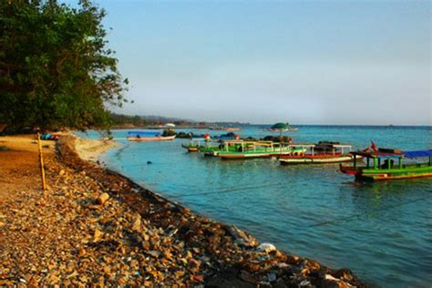 Wisata Pantai Pasir Putih Obyek Wisata