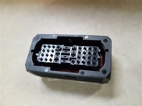LOT OF 5 DELPHI PBT GF20 40 PIN CAR ELECTRICAL TERMINAL CONNECTOR EBay