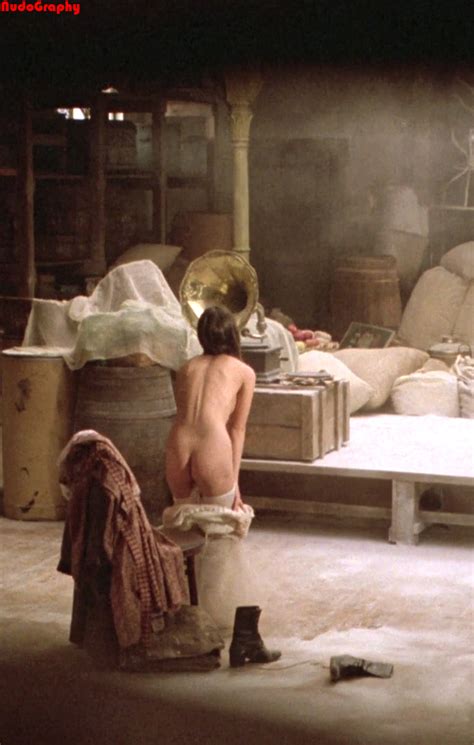Nude Celebs In Hd Elizabeth Mcgovern Picture 20113originalmargheritapaceonceupona