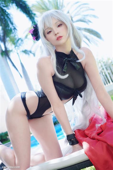 Hidori Rose Graf Zeppelin Azur Lane Naked Cosplay Asian 30 Photos