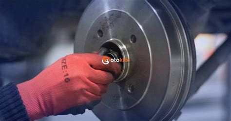 Drum Brake Pengertian Jenis Dan Komponennya