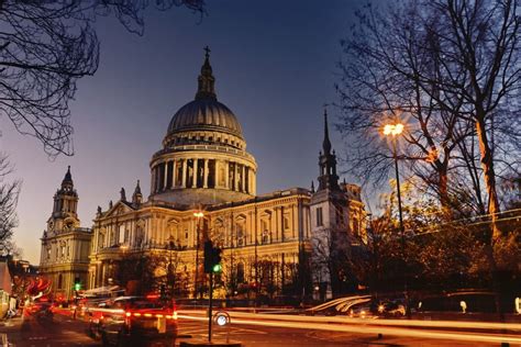 6 Historic And Most Beautiful London Churches