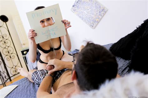 Girls Holding Signs Page Freeones Board The Free Sex Community