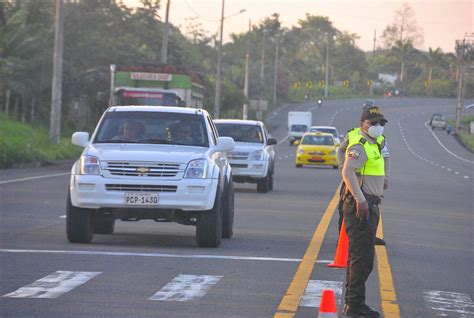 Siete fallecidos y tres heridos en dos accidentes de tránsito en la