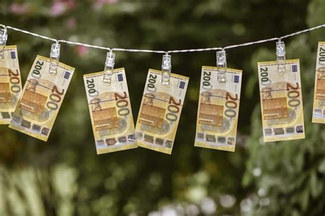 Bonus 200 Euro Partita IVA Chi Deve Fare Domanda All INPS