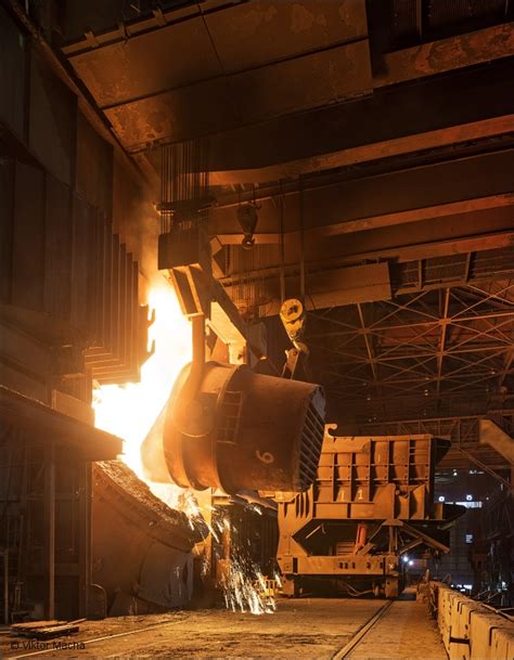 ArcelorMittal Burns Harbor charging the 350 t converter Viktor Mácha