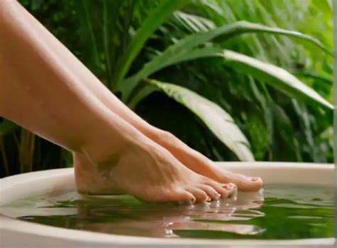 Qué hacer cuando se hinchan los pies por el calor Alivio rápido y eficaz