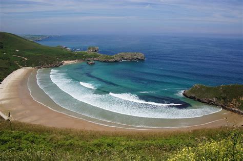 Pueblos De Asturias Con Playa Un Viaje De Llanes A Tapia De Casariego