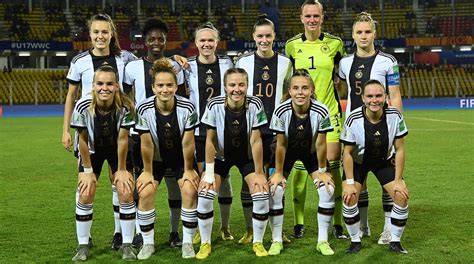 WM Viertelfinalticket gelöst U 17 mit Kantersieg gegen Chile DFB