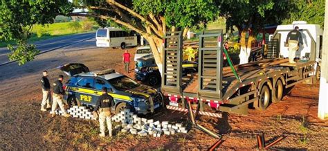 Região motorista é preso transportando quase 250 kg de drogas em caminhão