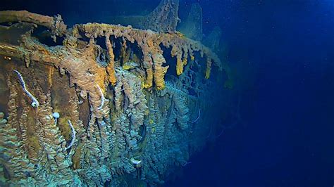 Submarino Que Llevaba A Cinco Turistas A Ver Los Restos Del Titanic