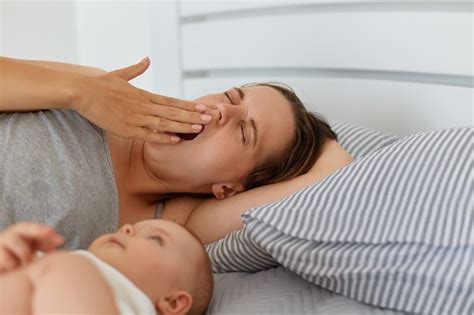 Falta de sono afeta mulheres puérperas e interfere no cuidado materno