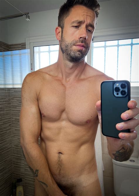 TW Pornstars DennisXL Twitter What S Happening Down Below