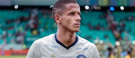 Quem Luciano Juba Novo Jogador Do Bahia Chega E Torcida Agradece