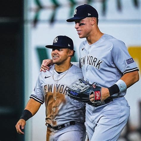 Live NYY HOU Game 3 NY Yankees板 Disp BBS