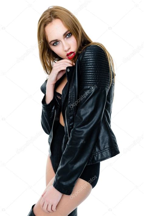 Frau In Schwarzer Lederjacke Stockfotografie Lizenzfreie Fotos