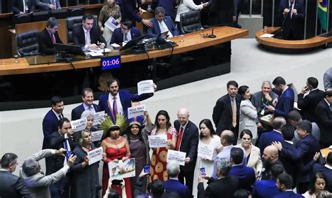Congresso Derruba Veto De Lula E Mant M Marco Temporal Ind Gena