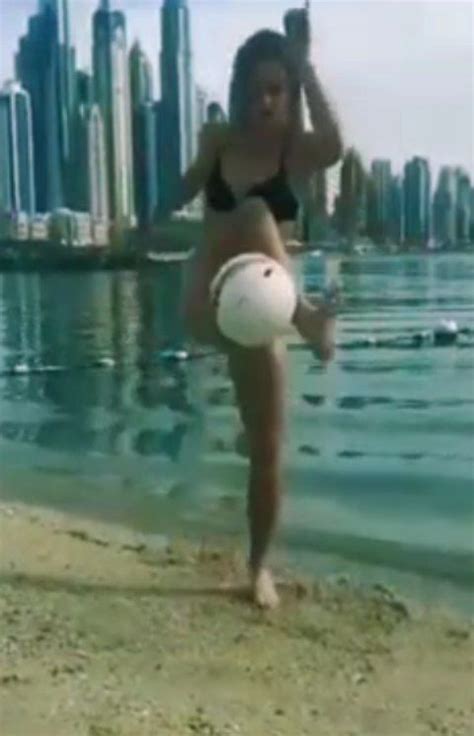 131 Me Gusta 2 Comentarios Alisha Lehmann Alisha Lehmann23 En