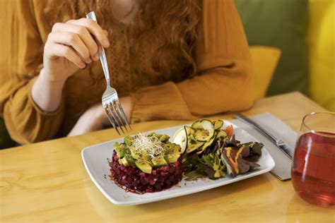 Explorando A Deliciosa Cena De Restaurantes Vegetarianos Em Lisboa