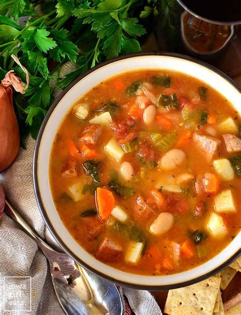 32 Best Winter Soups And Stews Insanely Good