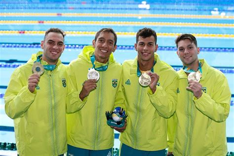 Nadador Fernando Scheffer De Canoas Conquista Medalha De Ouro No Pan