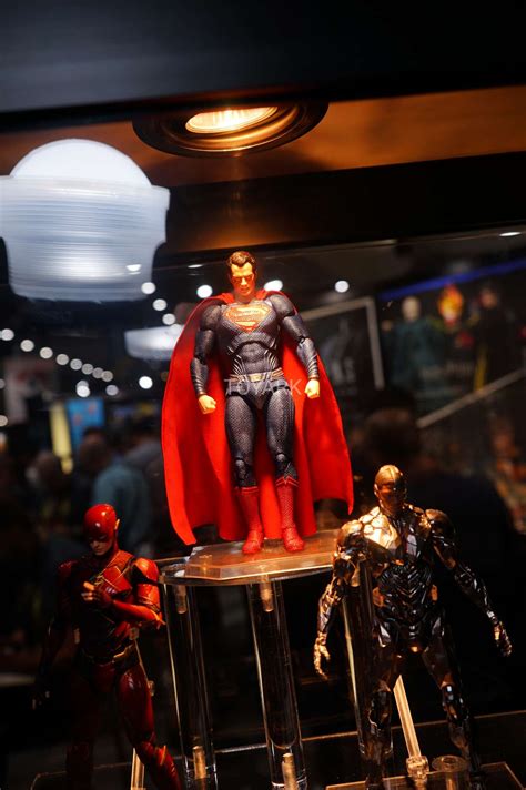 SDCC 2017 Gallery Medicom MAFEX Justice League The Toyark News