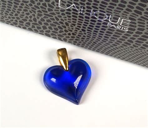 Lalique Pendentif Coeur En Cristal Bleu Mod Le Cr En La