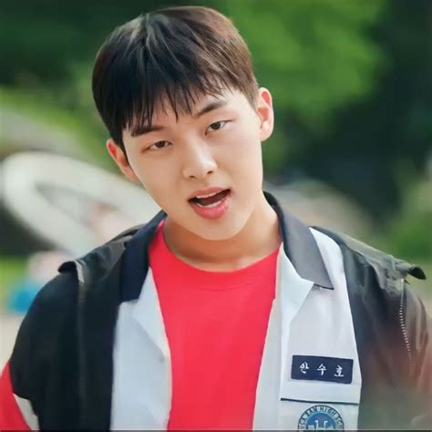 CHOI HYUN WOOK Gambar Pacar Aktor Korea Fotografi Pasangan
