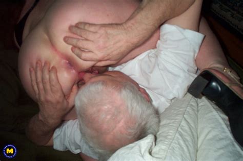 Nakedpics