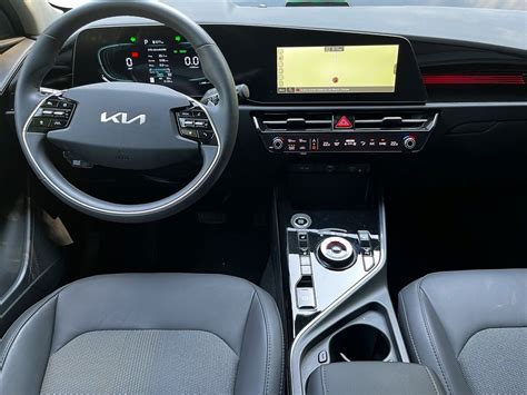 Kia Niro PHEV 2023 Essais routiers actualités chroniques et bien