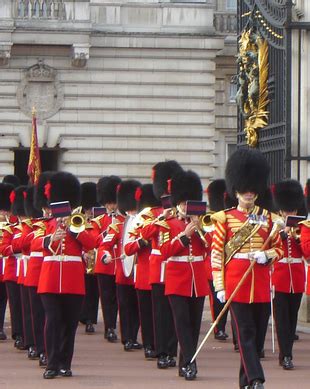 Zmiana Warty Przed Pa Acem Buckingham Londyn Zdob D Bilety